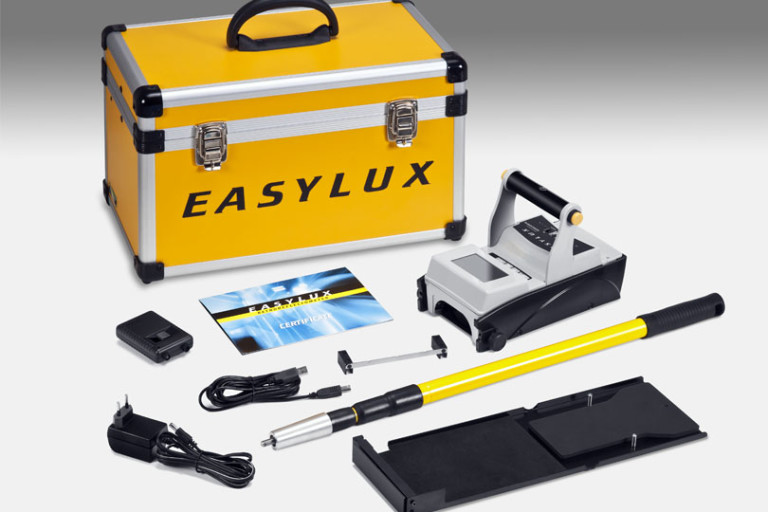 We reinvented the Retroreflectometer - Blog Easylux